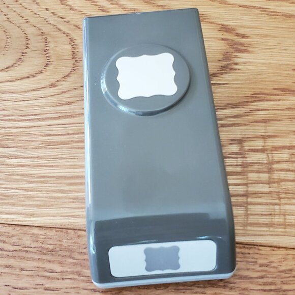 Stampin' Up! | Office | 2 For 5 Stampin Up Curly Label Punch Petite ...